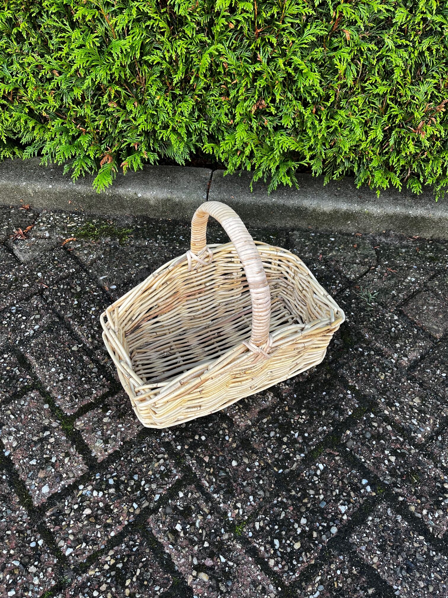 Hengselmand in Naturel rotan – Rotanmanden, de webshop voor rotan artikelen